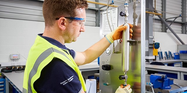 Grab Sampling Systems | Swagelok
